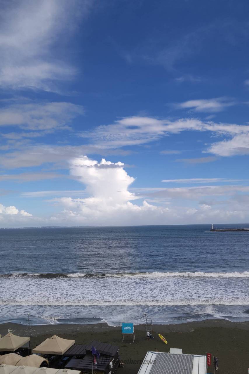 1時間前は大雨と雷が落ちましたが今は青空 | 神奈川県藤沢市 | -江ノ島jiji | ウェザーニュース